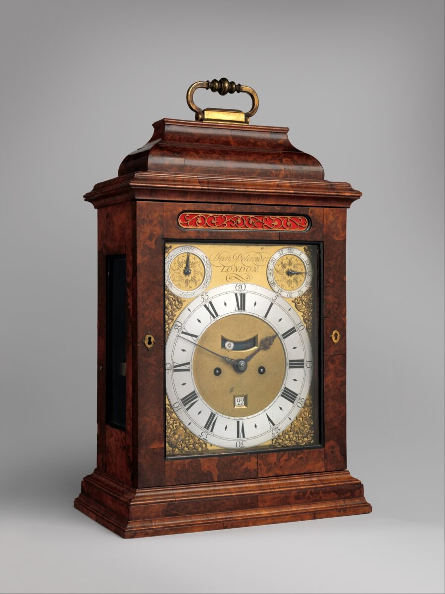 Antique Clock Valuations | iValuations
