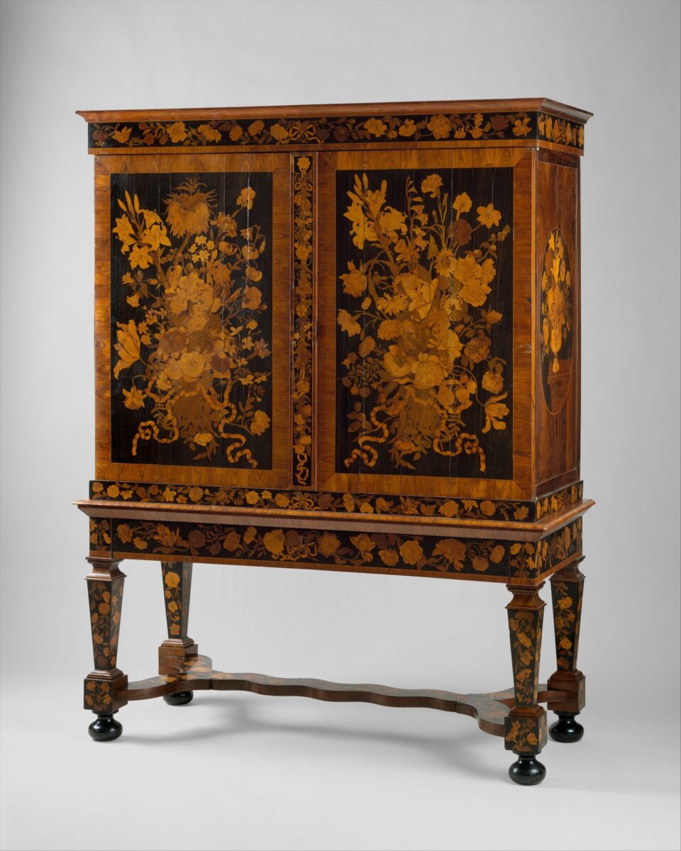Online Antique Furniture Valuations